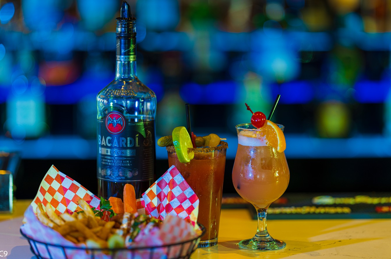 CLOUD NINE - BAR & GRILL