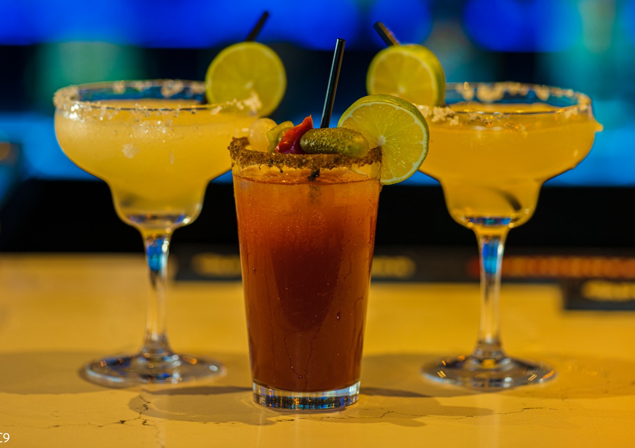 CLOUD NINE - BAR & GRILL